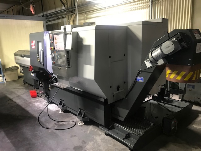 2016 Haas ST-20 CNC Lathe, with bar feed, auto chip conveyor, tool ...