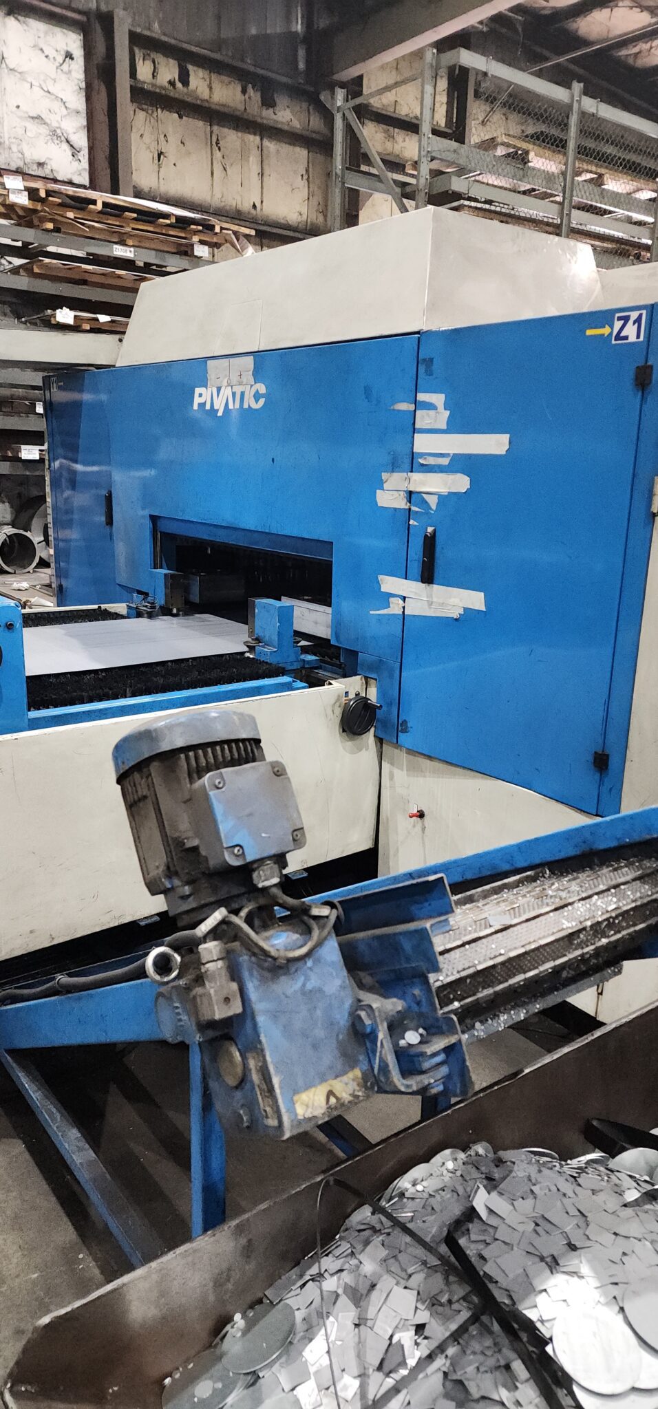 Amada FOL-3015 AJ a 4K watt Fiber Optic Laser Cutting Machine 2012